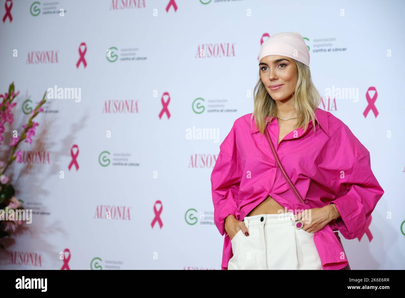 15 anos mas cerca hi-res stock photography and images - Alamy