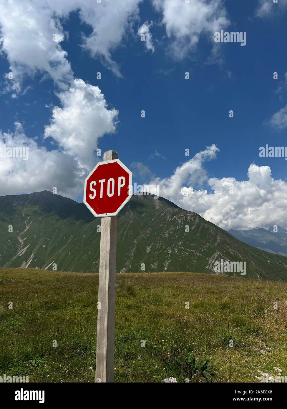 Stop signpost hi-res stock photography and images - Alamy