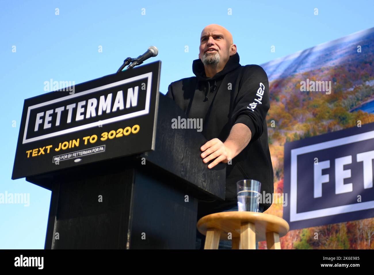 PA Lt. Governor John Fetterman holds rally for 1200 in Bristol, PA, USA ...