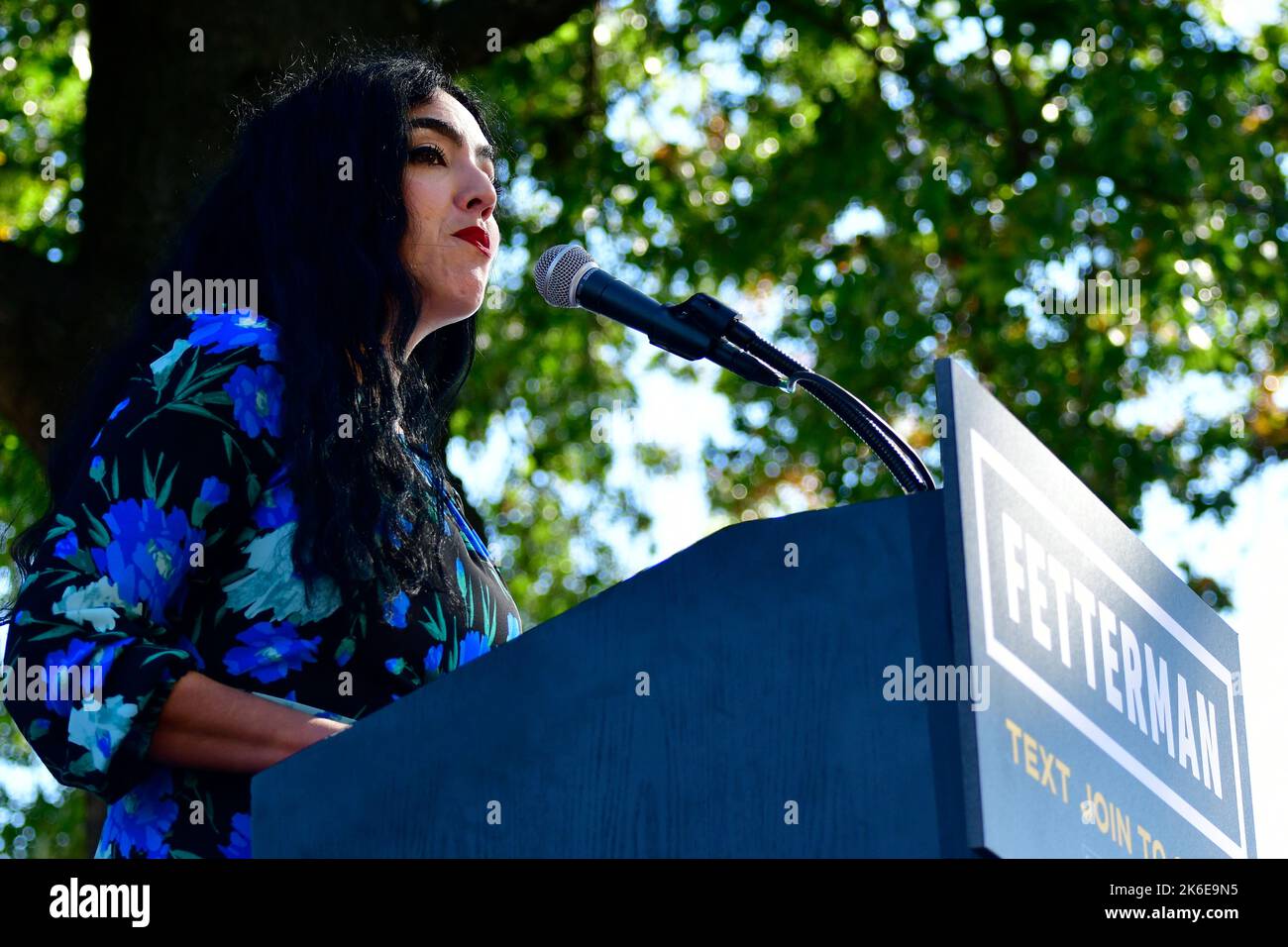PA Lt. Governor John Fetterman holds rally for 1200 in Bristol, PA, USA ...
