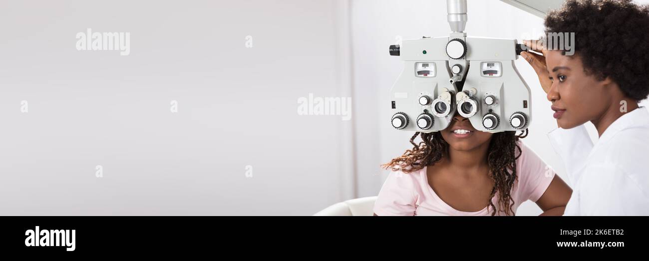 Medical exam african american hi-res stock photography and images - Alamy