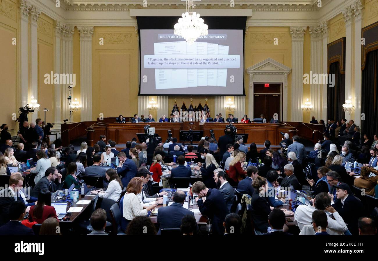 Oath keepers capitol january 6 hi-res stock photography and images - Alamy