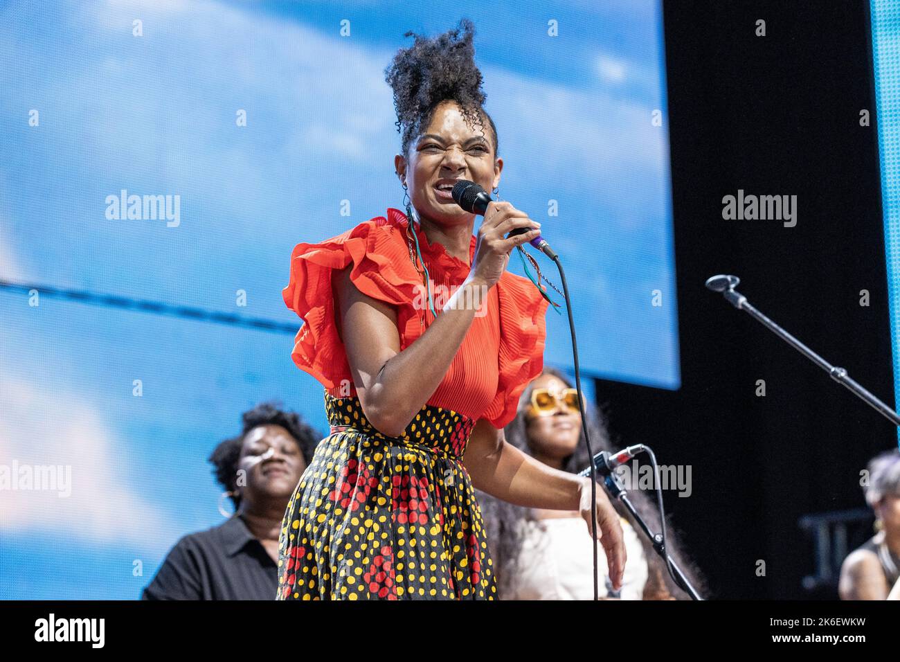 Allison russell concert hi-res stock photography and images - Alamy