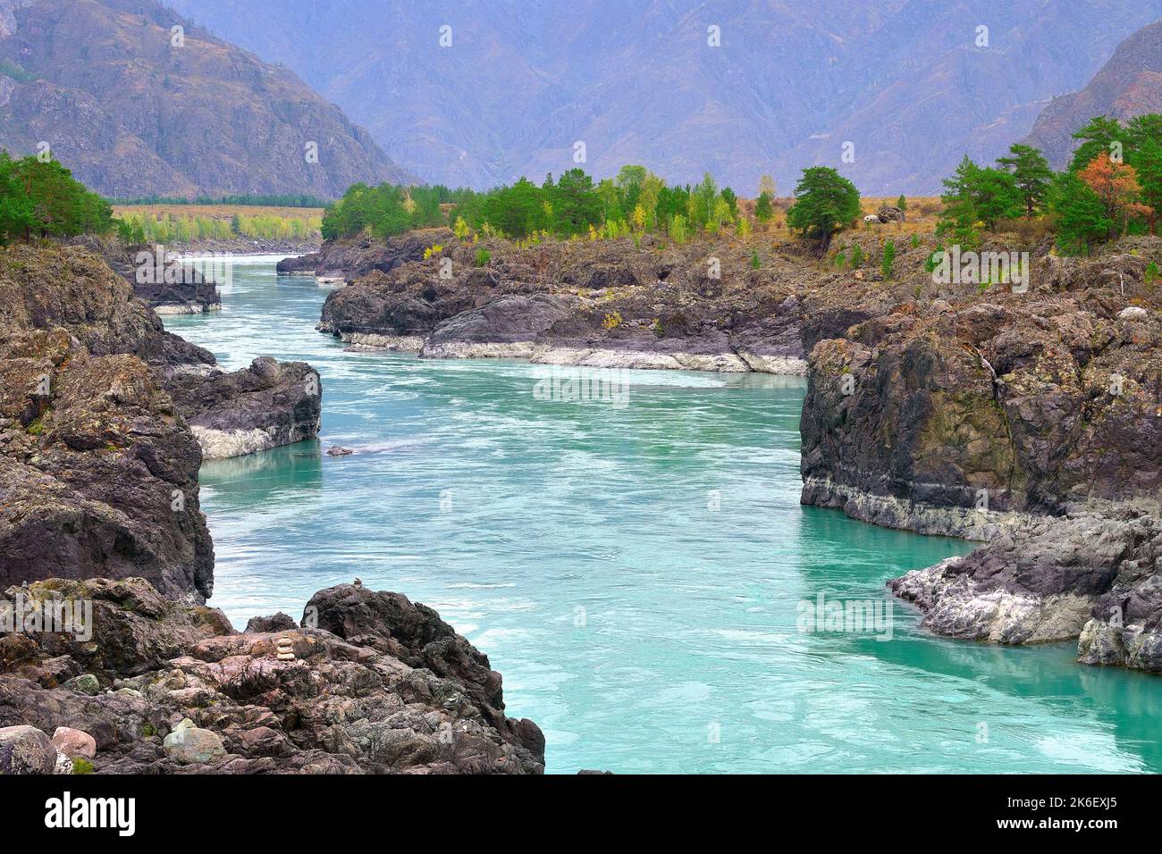 Orocto rapids on the Katuni River. Rocky shores of a mountain river ...