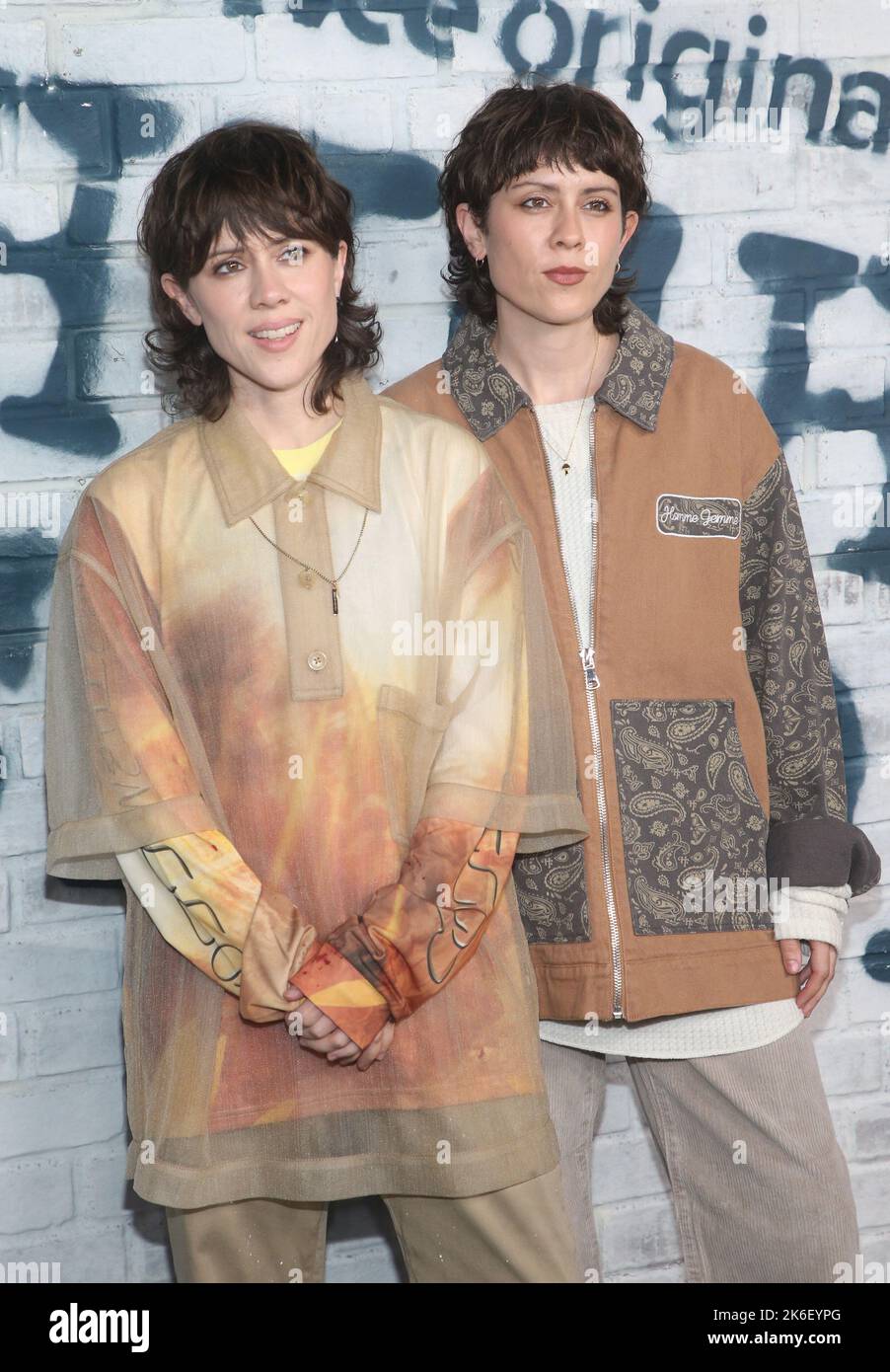 Los Angele, Ca. 13th Oct, 2022. Sara Quinn and Tegan Quinn at the ...