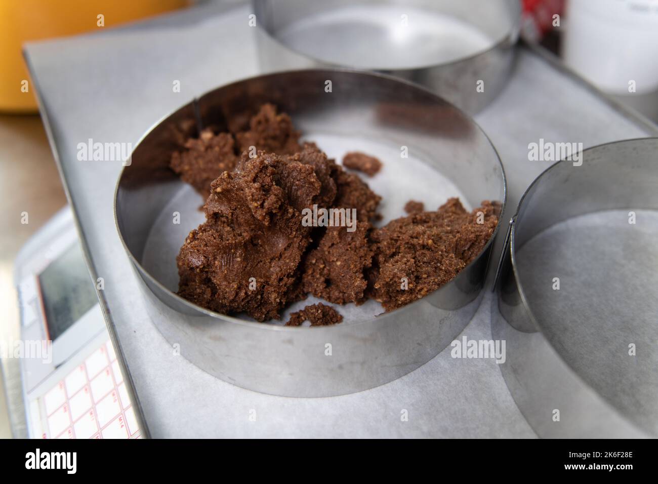 Pastry Chef Making Crust Cake From Chocolate and Cream Stock Photo - Alamy