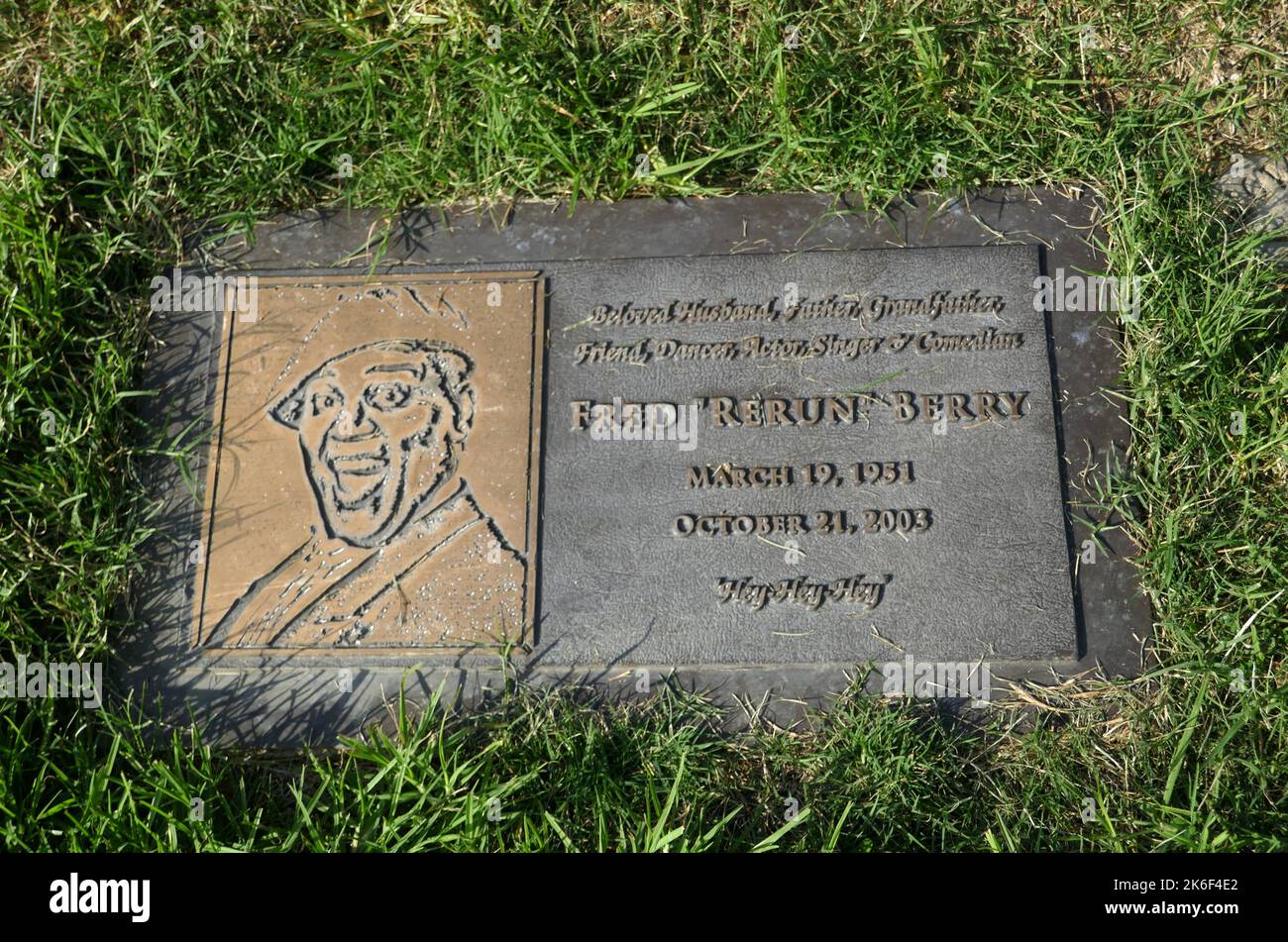 Los Angeles, California, USA 9th October 2022 Actor Fred 'Rerun' Berry's Grave in Tribute ...