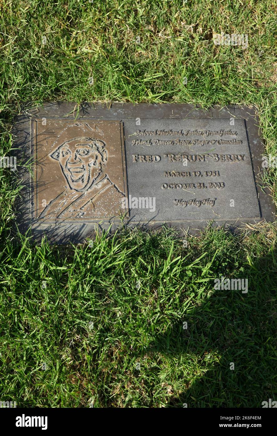 Los Angeles, California, USA 9th October 2022 Actor Fred 'Rerun' Berry's Grave in Tribute ...