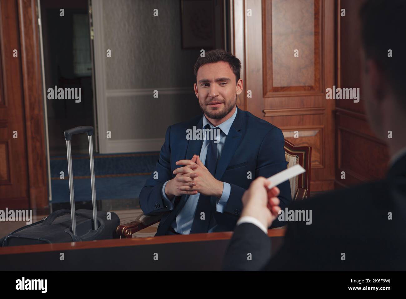 Office manager reception desk hi-res stock photography and images - Alamy