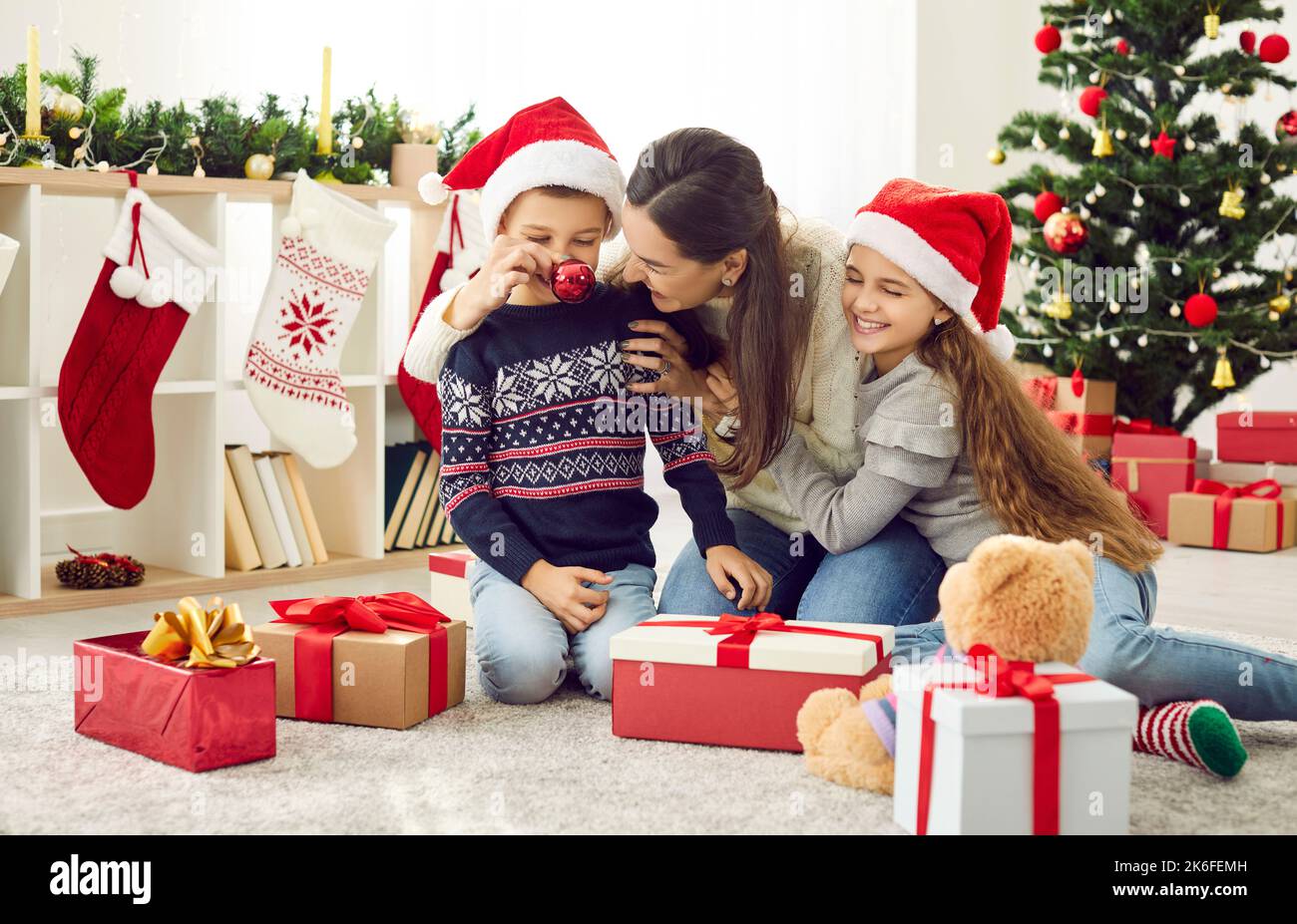 Open christmas hi-res stock photography and images - Alamy