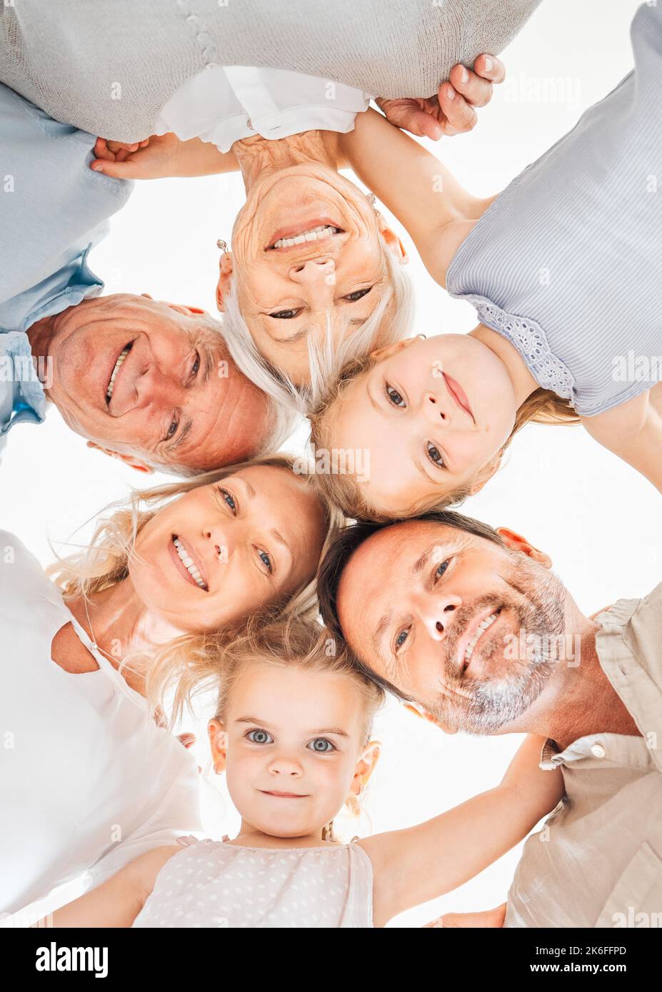 Team family hi-res stock photography and images - Alamy