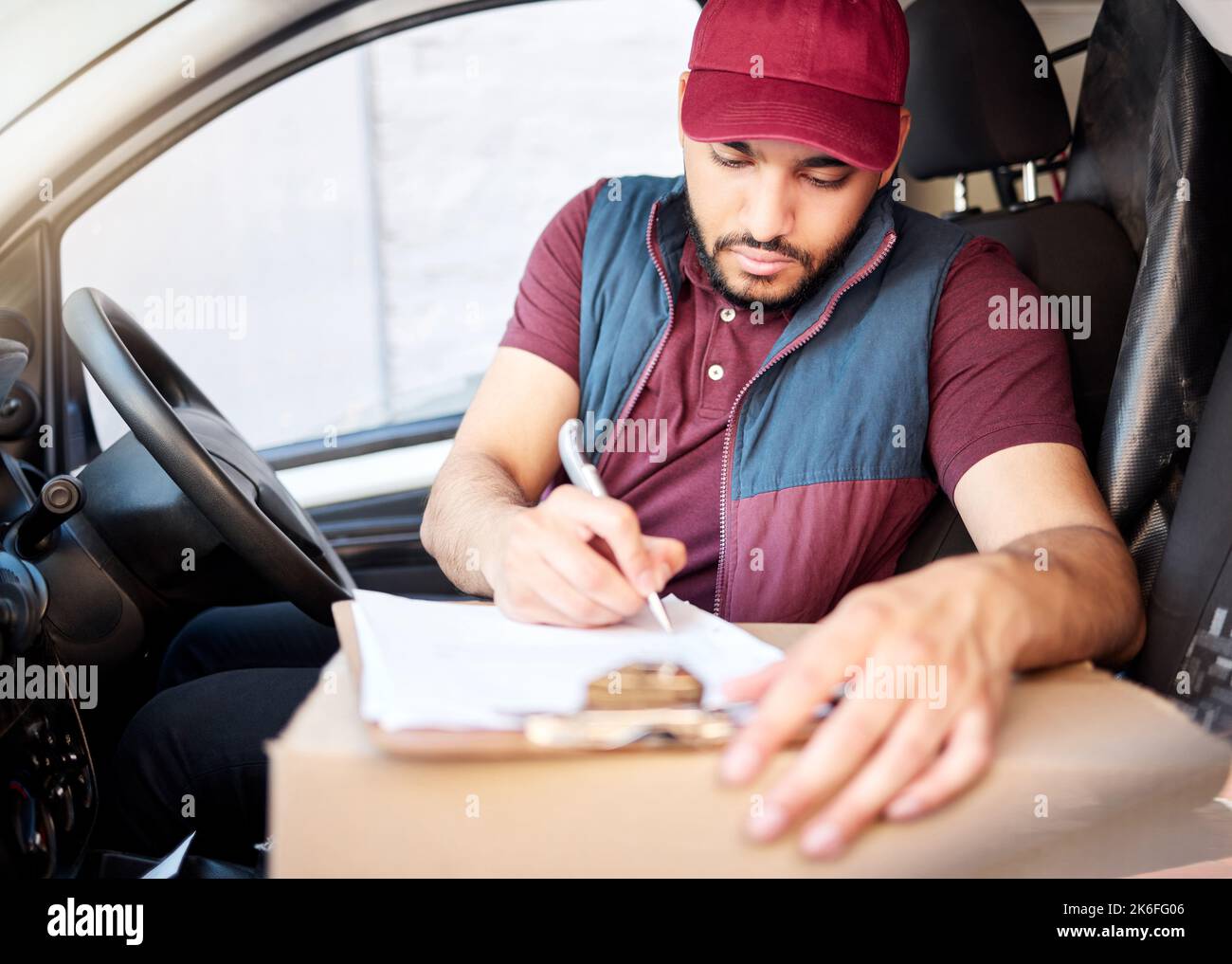 Handsome driver clipboard sitting hi-res stock photography and images ...