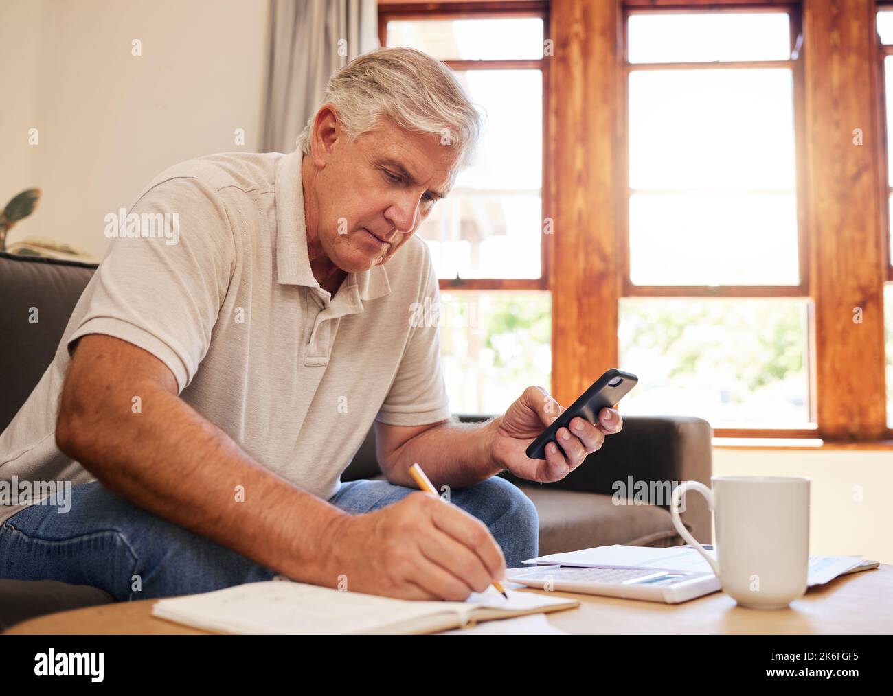 Planning senior hi-res stock photography and images - Alamy