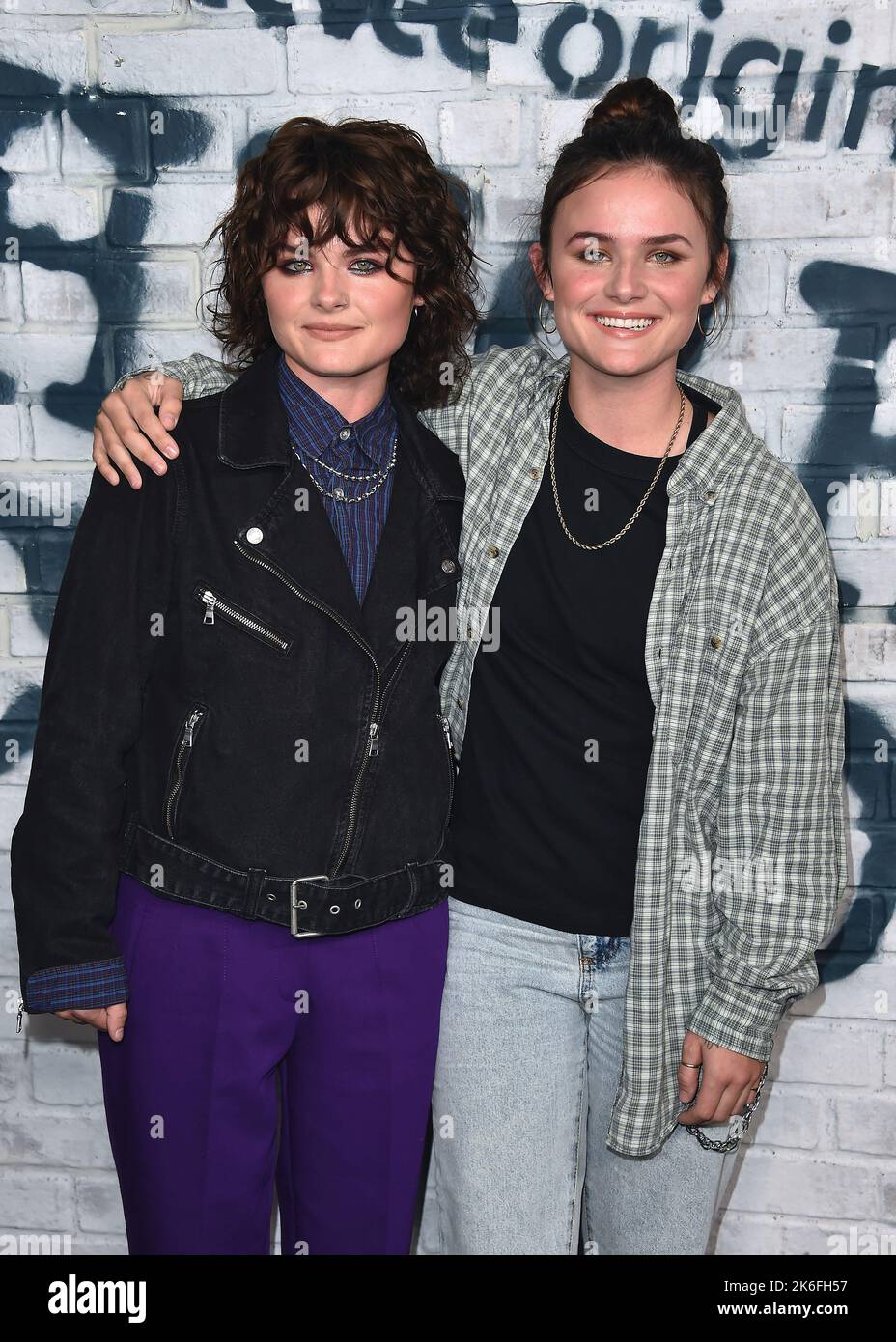 Los Angeles, CA on October 13, 2022. Railey Gilliland and Seazynn ...