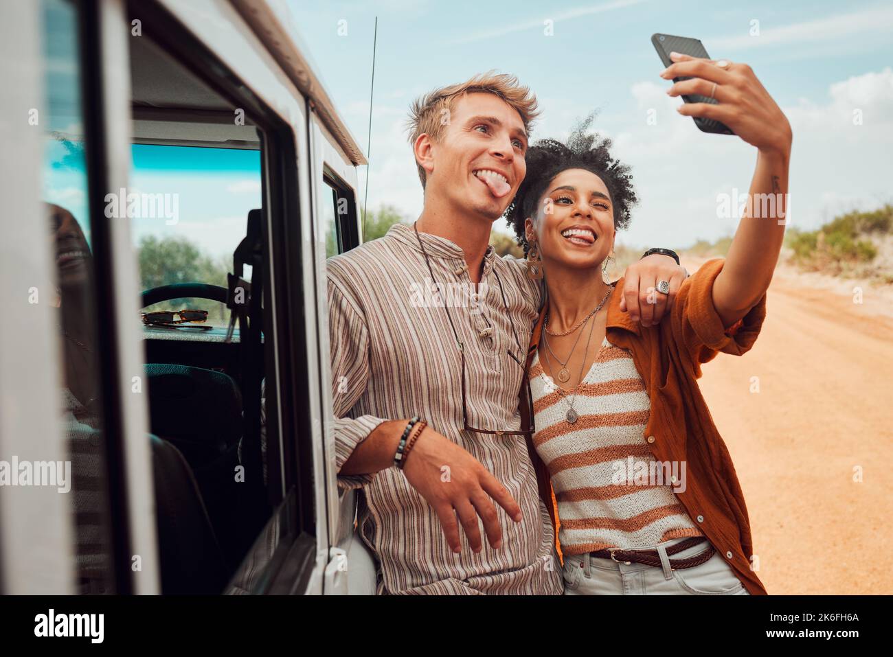 Road trip, travel and selfie couple with smartphone and van in desert ...