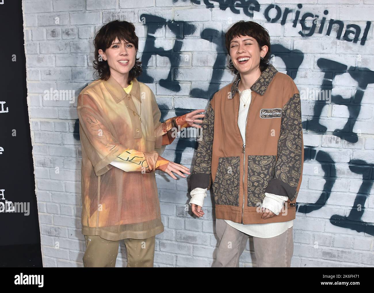 Los Angeles, USA. 13th Oct, 2022. Sara Quin and Tegan Quin walking the ...