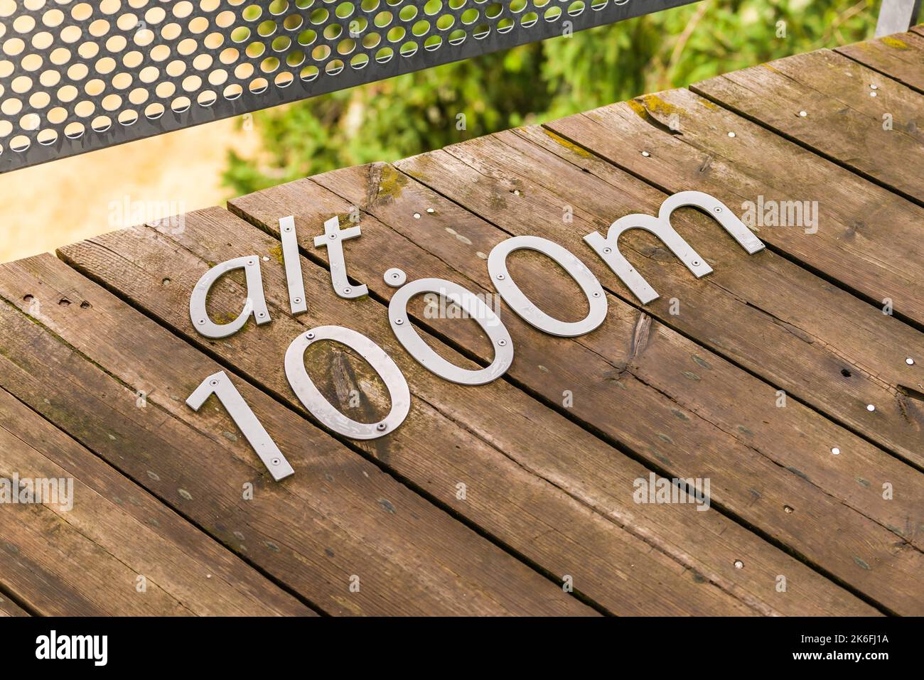1000 meters hi-res stock photography and images - Alamy