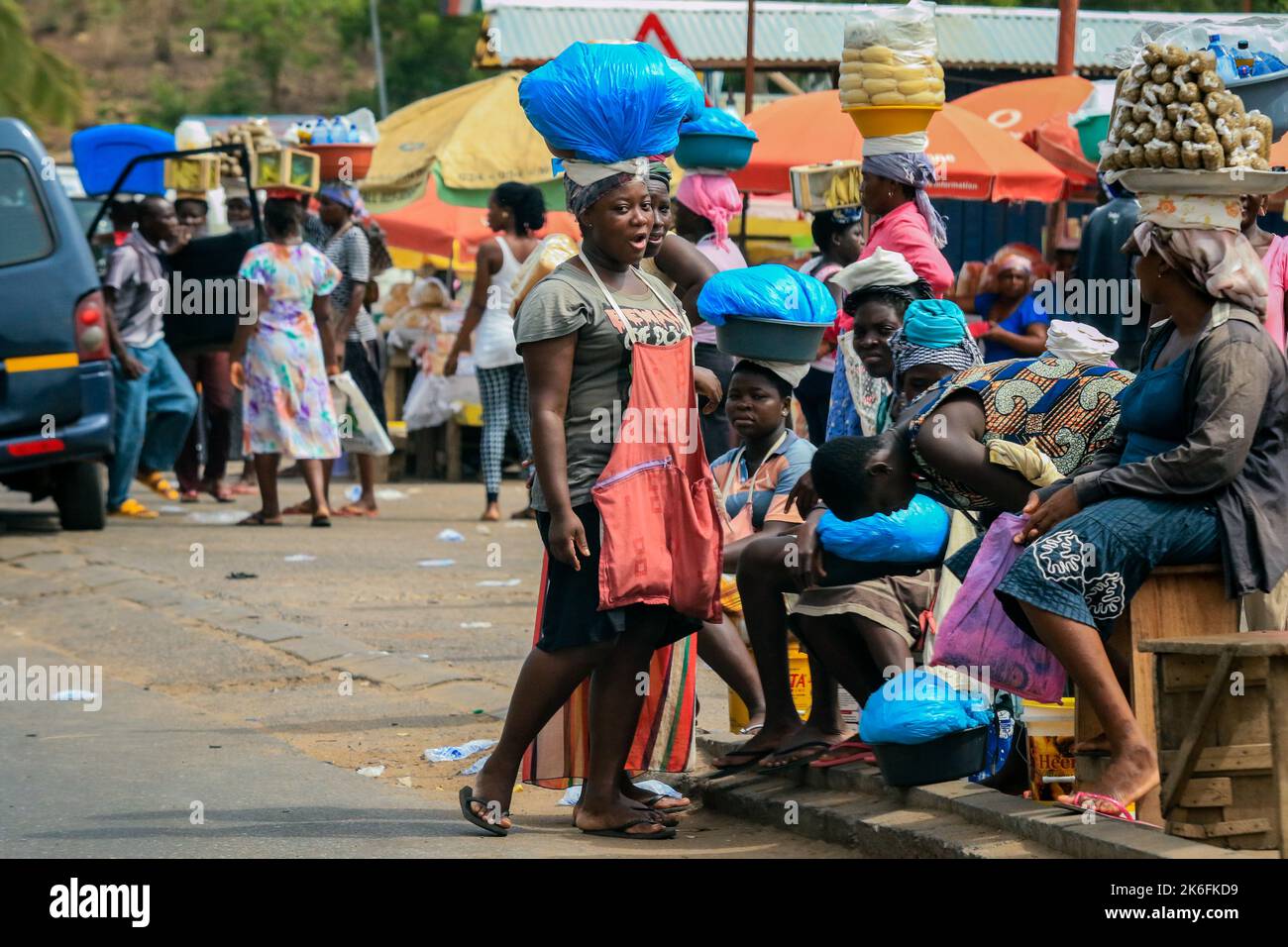 African street hi-res stock photography and images - Alamy