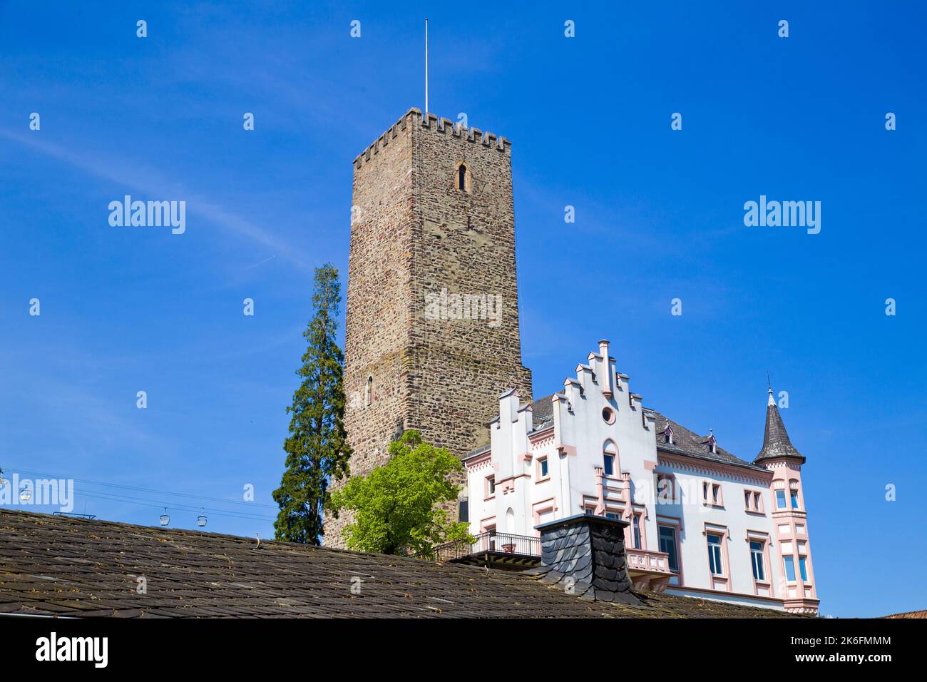 Rudesheim am Rhein, famous town for wine making in the Rhine Gorge ...