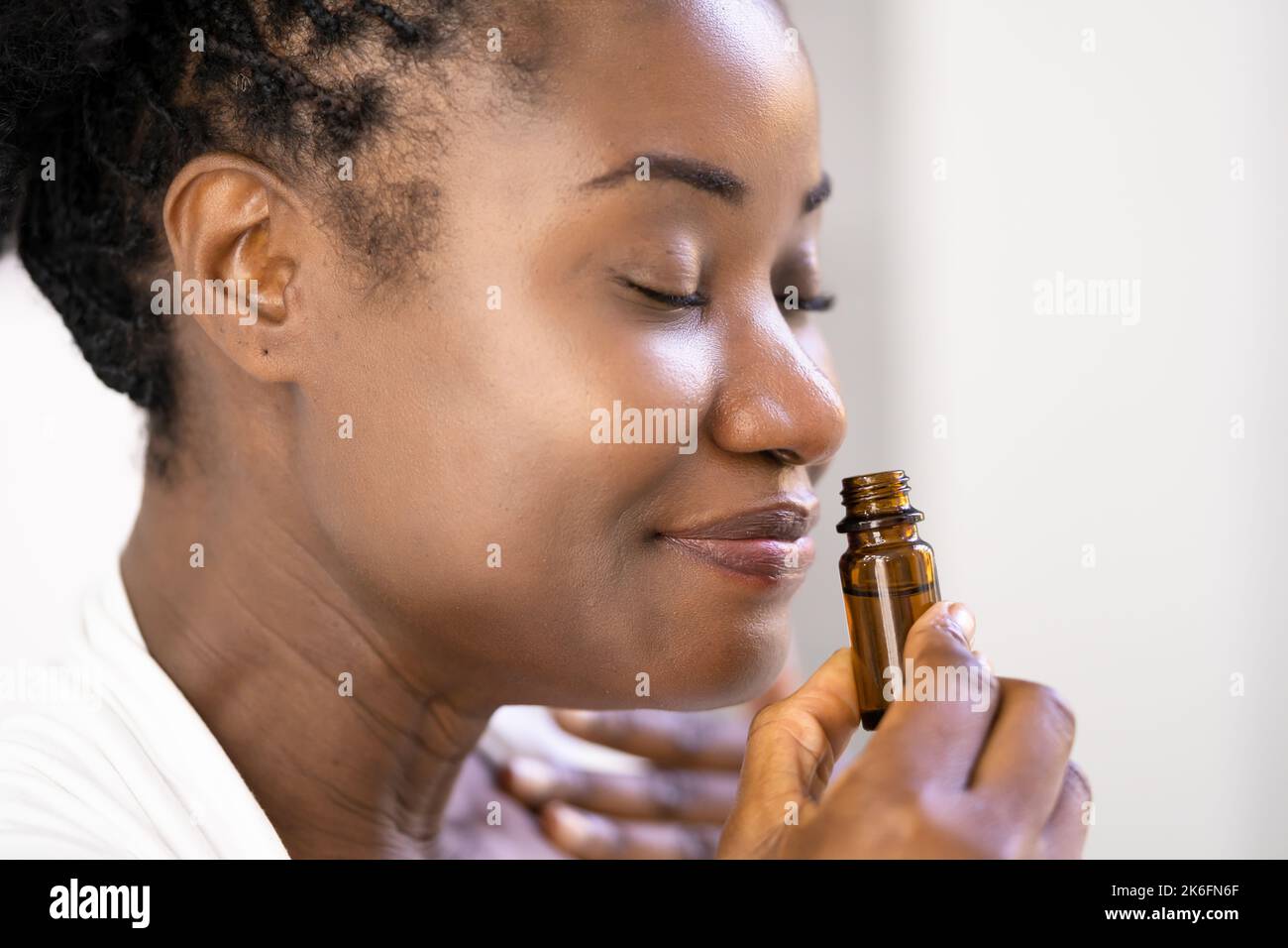 Oil clean face hi-res stock photography and images - Alamy