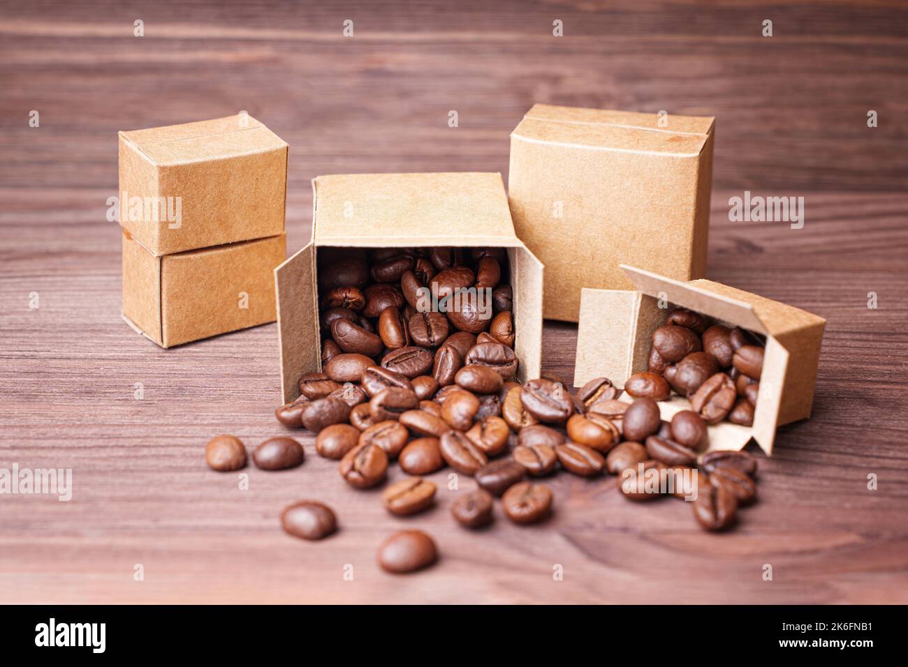 Cafe shop cargo container hi-res stock photography and images - Alamy