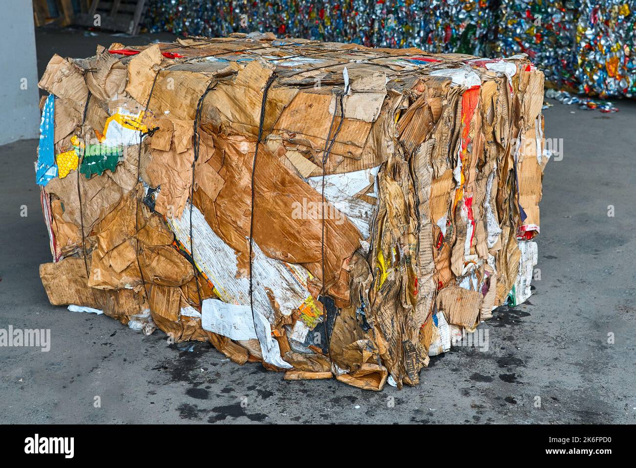 Block of pressed cardboard boxes in litter processing plant Stock Photo ...