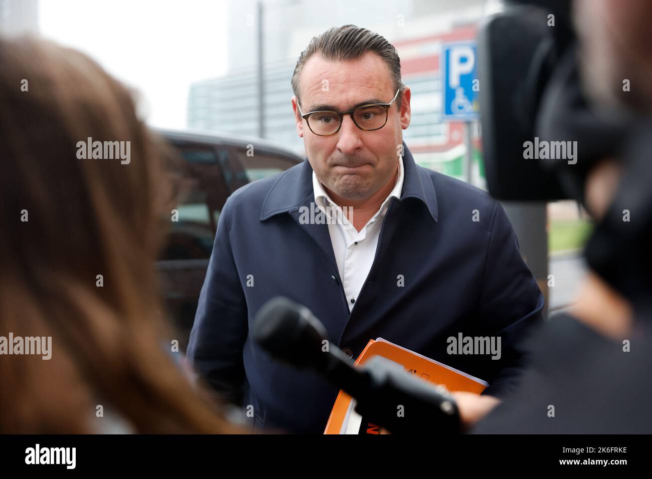 ROTTERDAM - 2022-10-14 09:15:48 ROTTERDAM - Former alderman in The ...