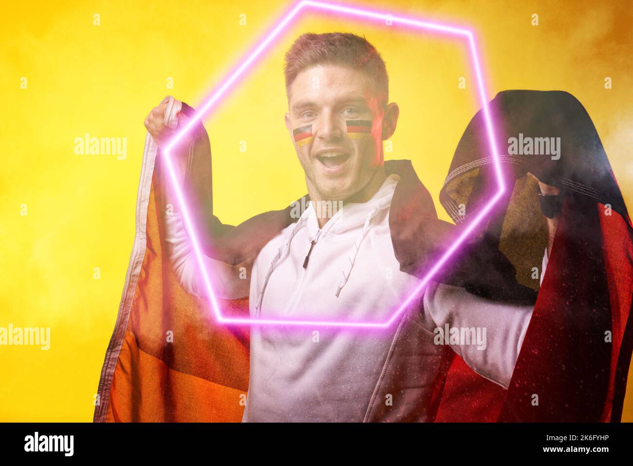 Screaming competition hi-res stock photography and images - Alamy