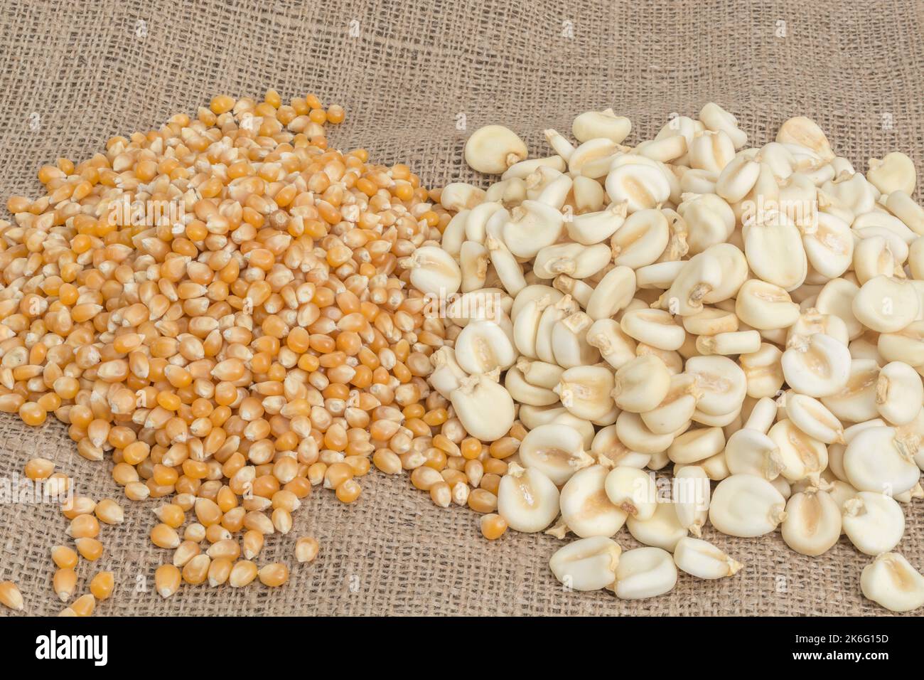 Maiz pozolero blanco hi-res stock photography and images - Alamy
