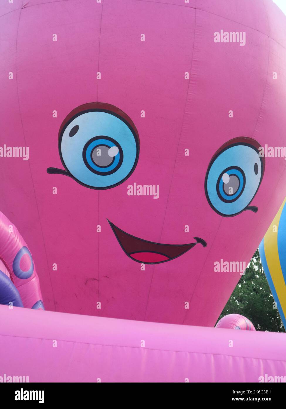 Giant inflatable jump balloons in various shapes for children to play ...