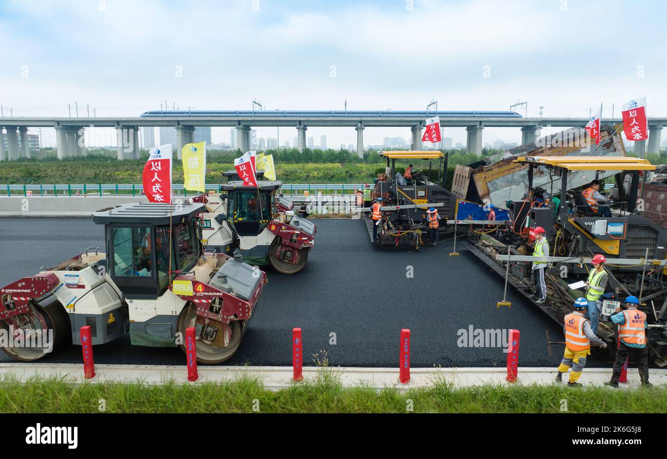 Chinese expansion hi-res stock photography and images - Alamy