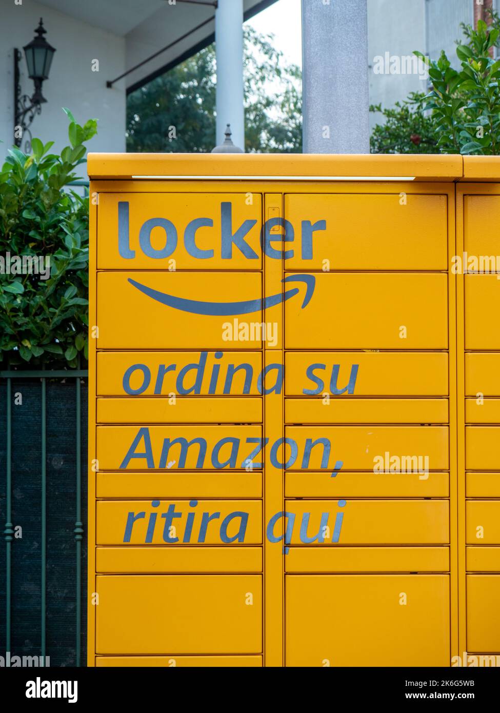 Digital hub location hi-res stock photography and images - Alamy