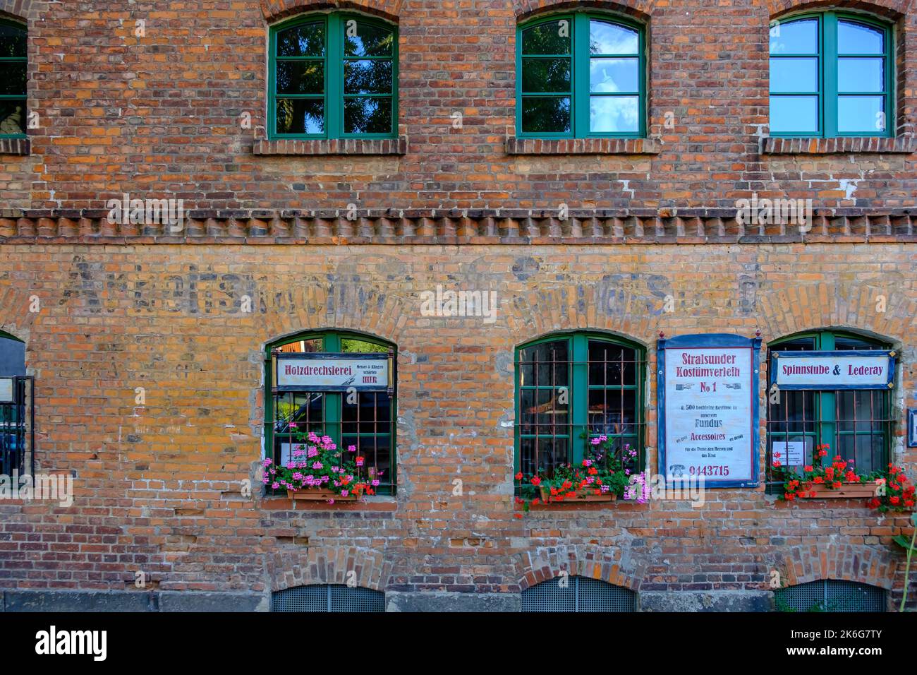 Mecklenburg traditional costume hi-res stock photography and images - Alamy