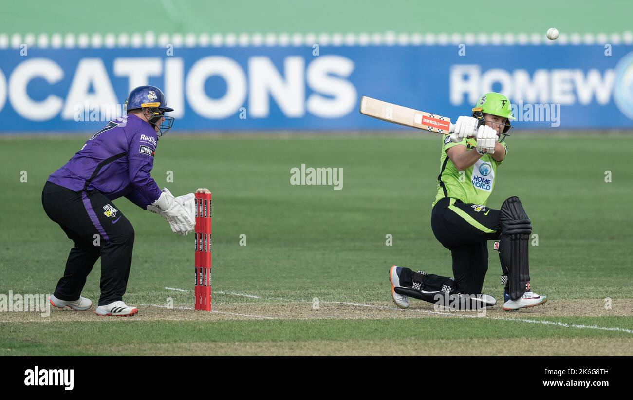 Sydney, Australia. October 14, 2022, Phoebe Litchfield of the Thunder ...