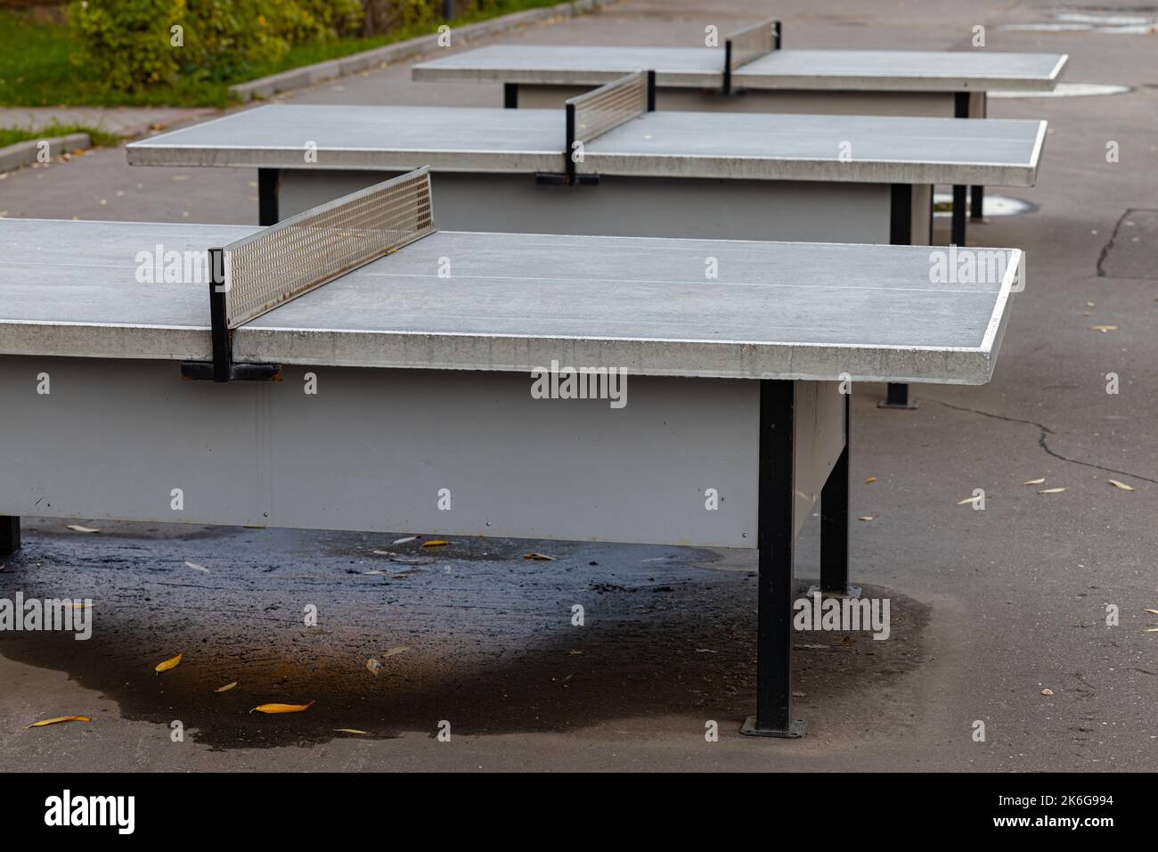 outdoor table tennis table in the park. table tennis Stock Photo - Alamy