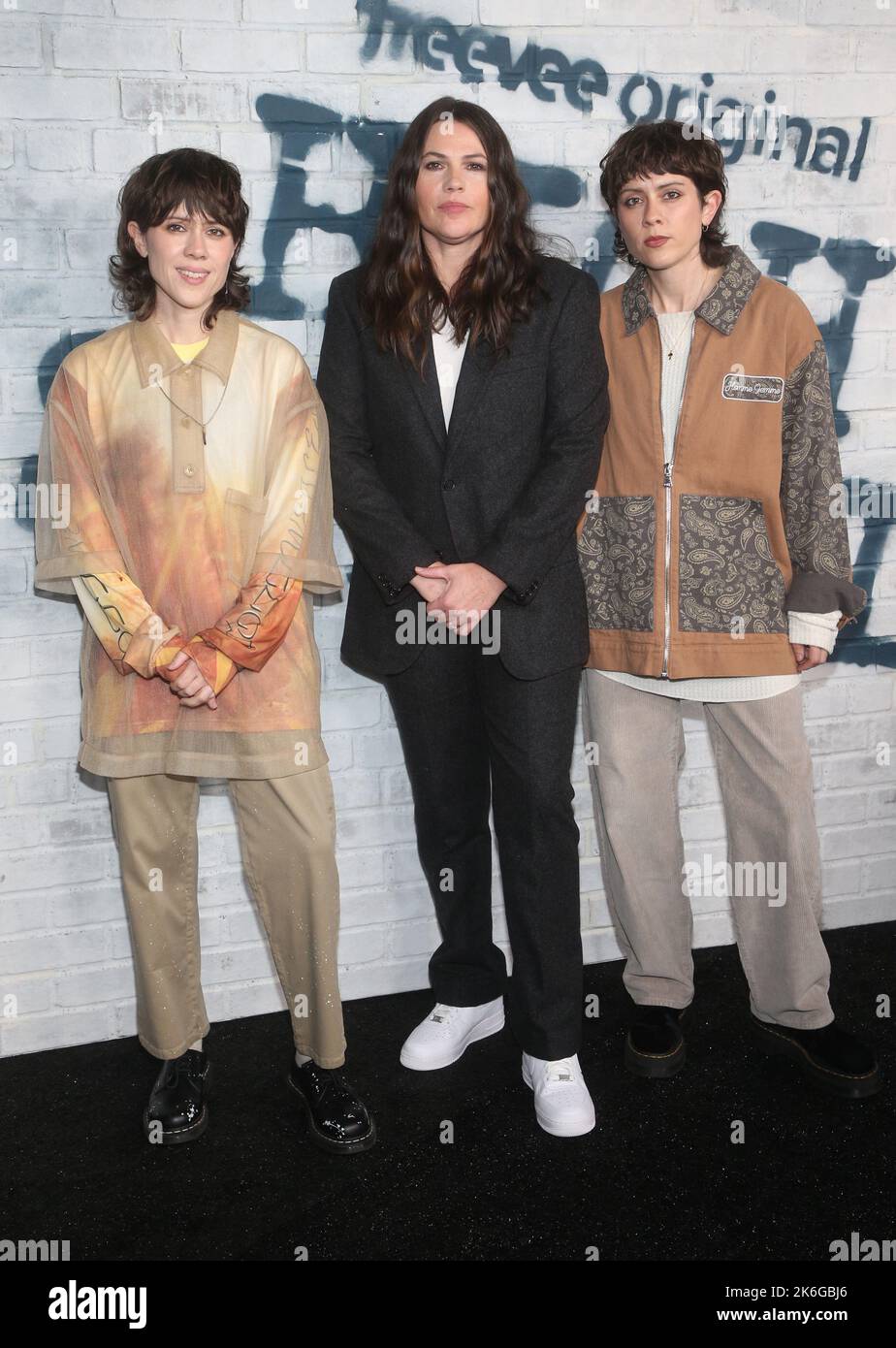 Los Angele, Ca. 13th Oct, 2022. Sara Quin, Clea DuVall, Tegan Quin at ...
