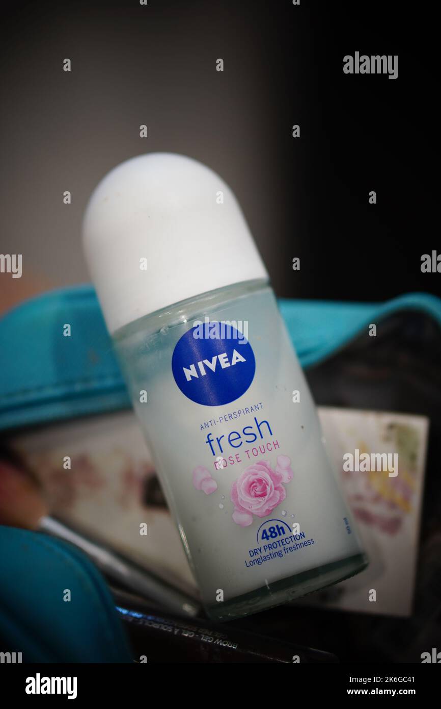 A vertical shot of Nivea Fresh deodorant roller for women in a bottle ...