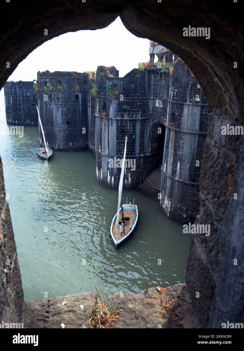 Alibag India Kolaba Fort (Murud-Janjira) Sailing Ferries by Entry Gate ...