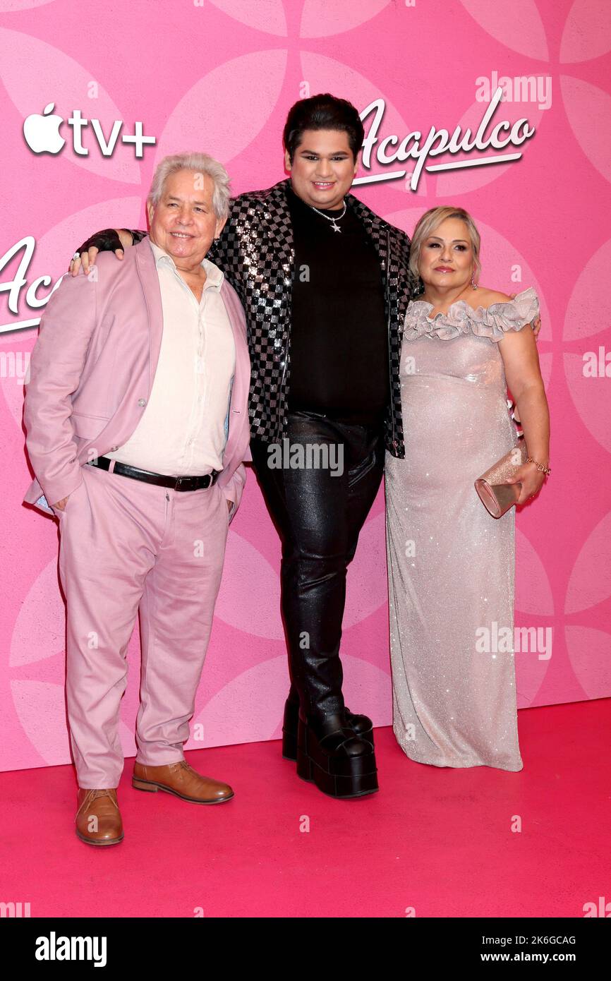 LOS ANGELES - OCT 13: Fernando Carsa, parents at the "Acapulco" Season ...
