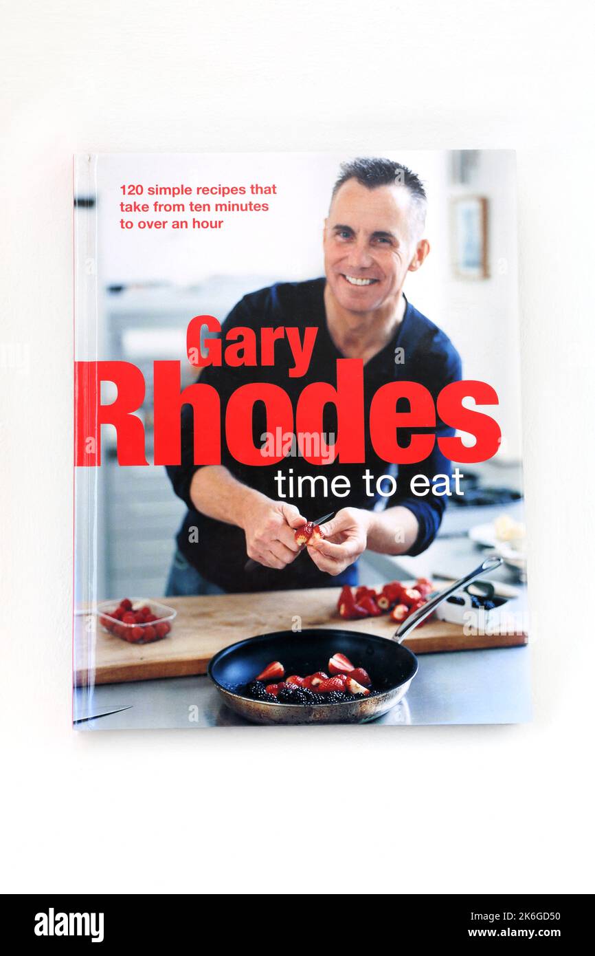 Gary rhodes book hi-res stock photography and images - Alamy