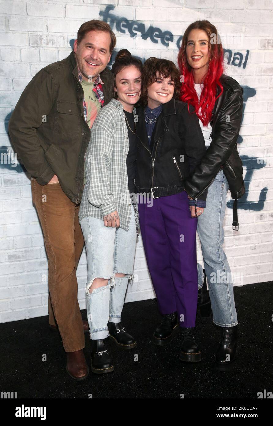 Los Angele, Ca. 13th Oct, 2022. Kyle Bornheimer, Seazynn Gilliland ...