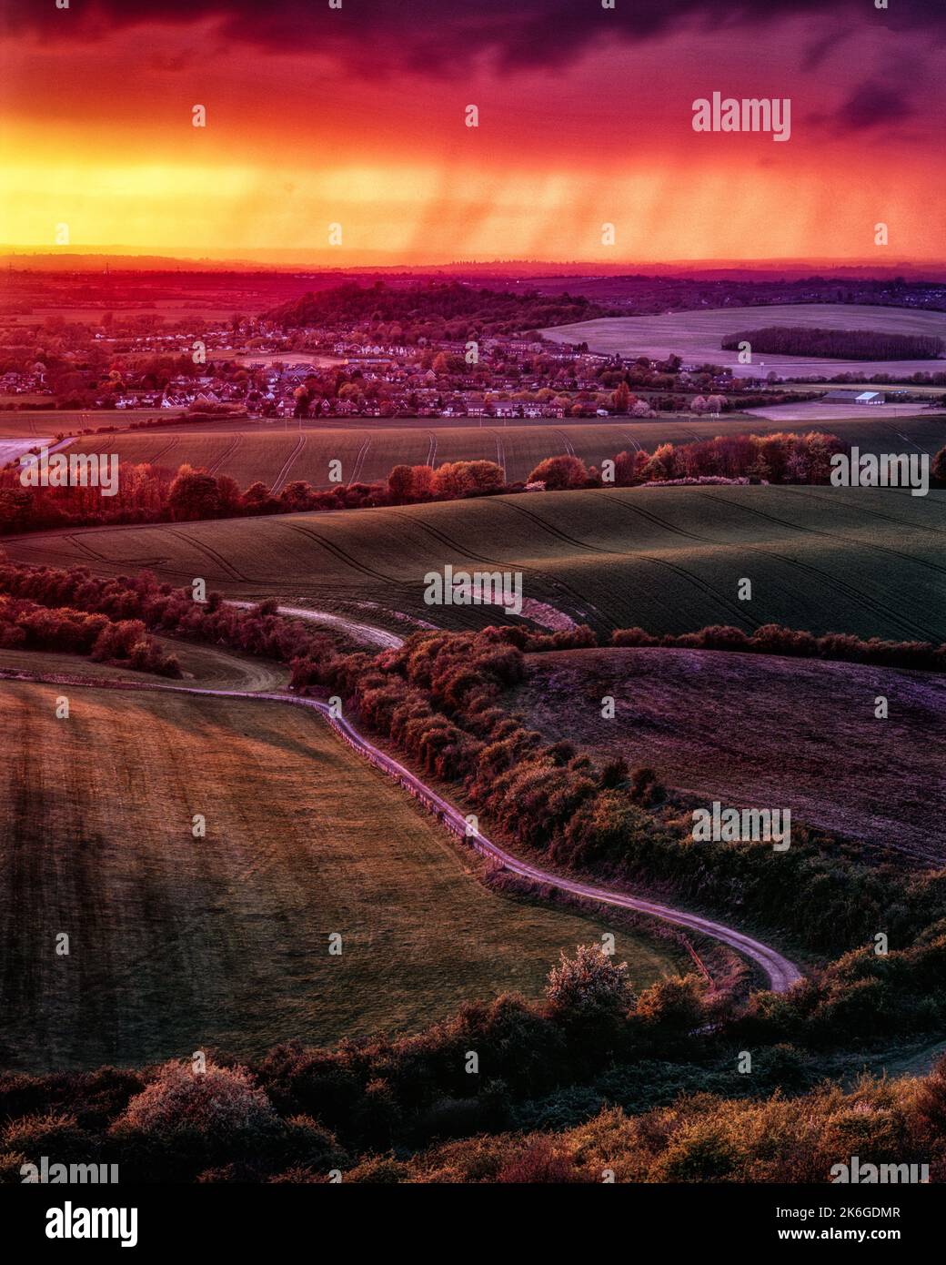 An Aylesbury landscape view at sunset from the Dunstable Downs in the ...
