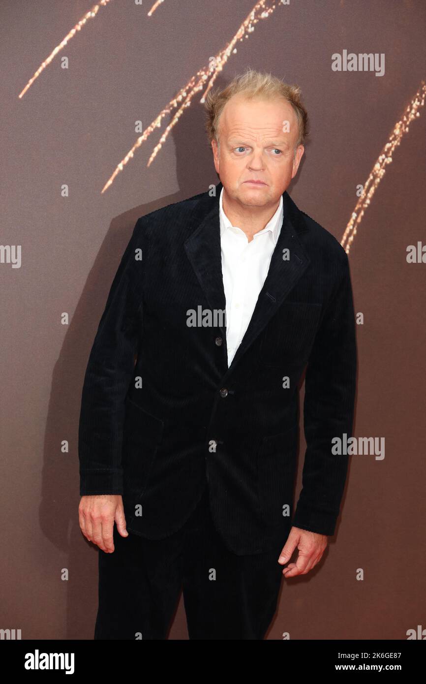 Toby Jones attends film premiere of 'Empire of Light' during the 2022 ...
