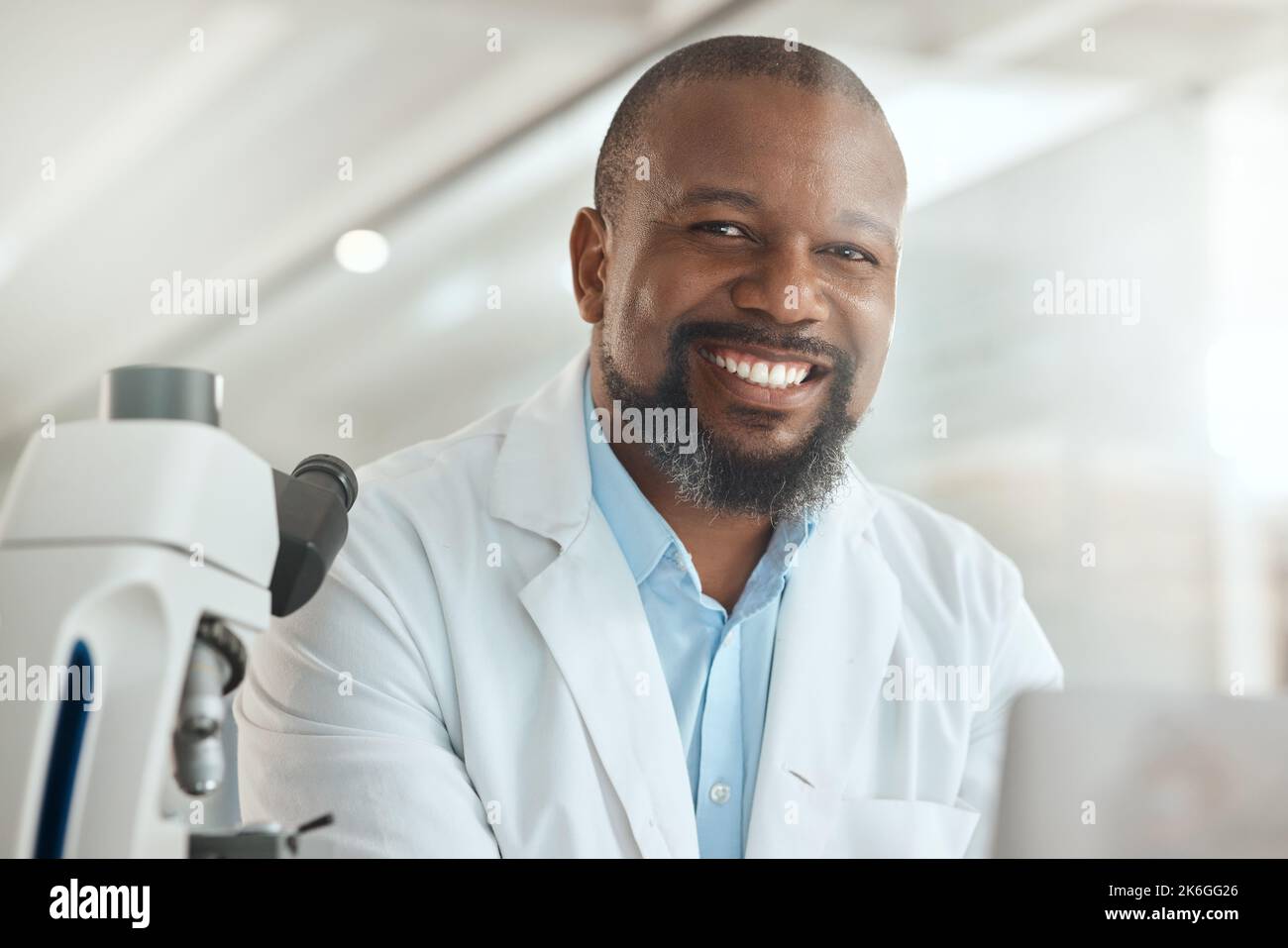 Computer scientist working in home hi-res stock photography and images ...