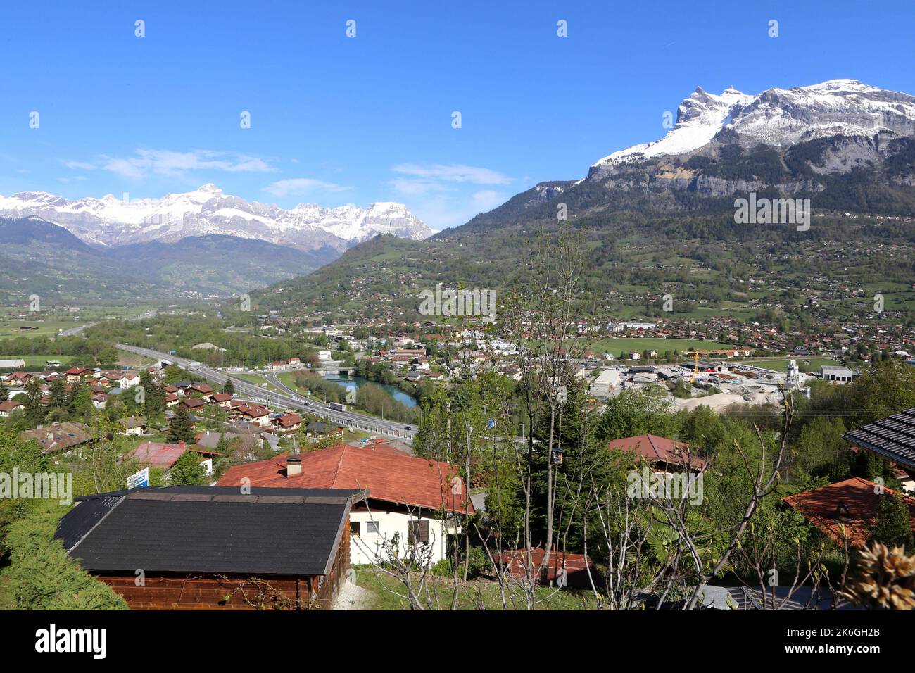 Neige et autoroute hi-res stock photography and images - Alamy