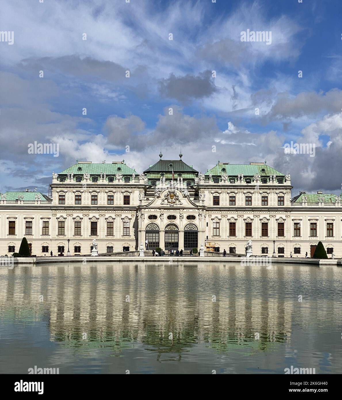Schloß belvedere wien österreich hi-res stock photography and images ...