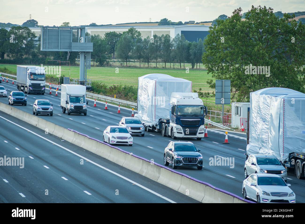 heavy traffic in blurry motion on UK motorway in England Stock Photo ...