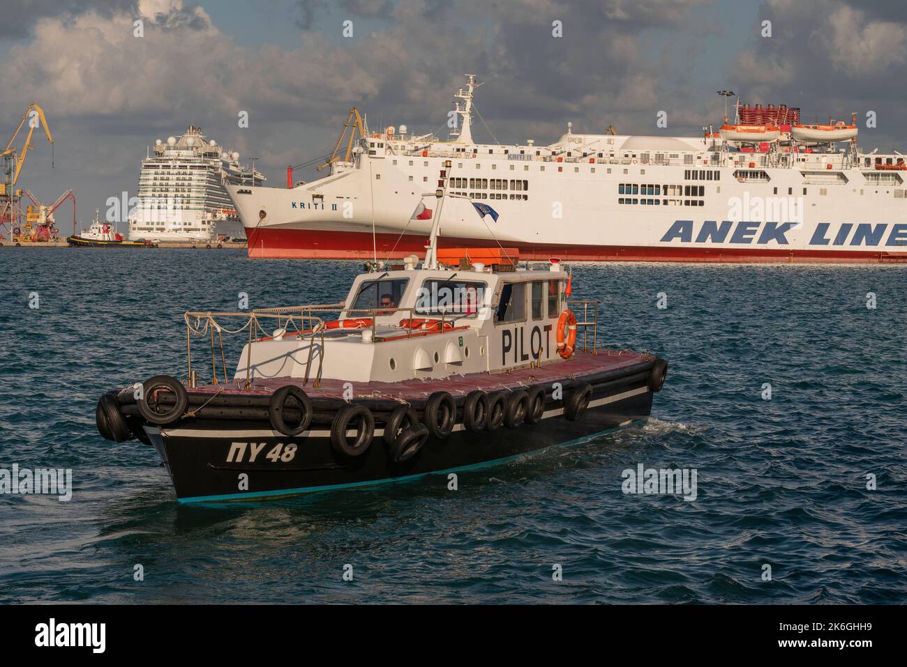 Heraklion Port, Crete, Greece, 2022. Pilot boat making ready to ...