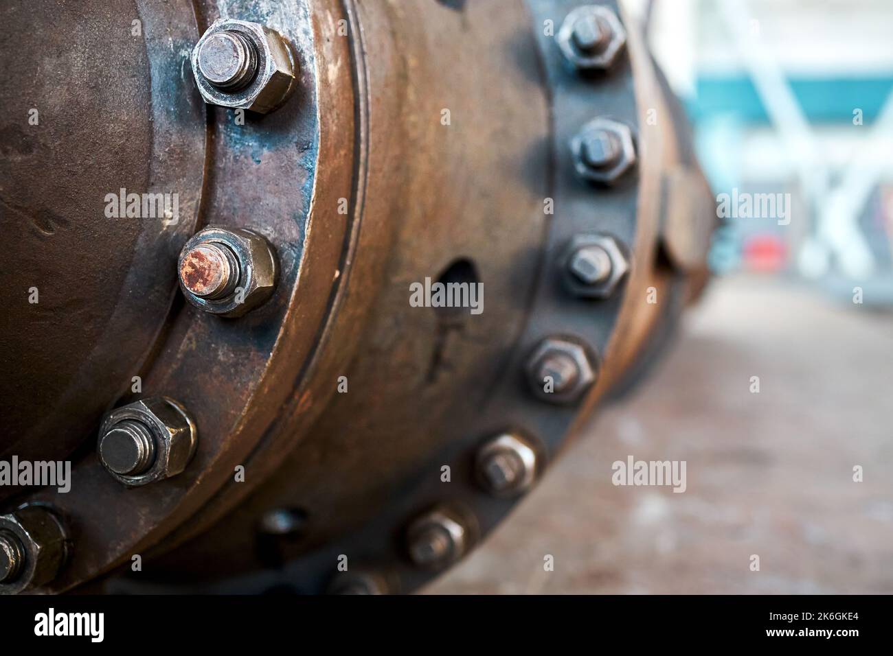 Sealing connection bolted screw connection, on manhole of industrial ...