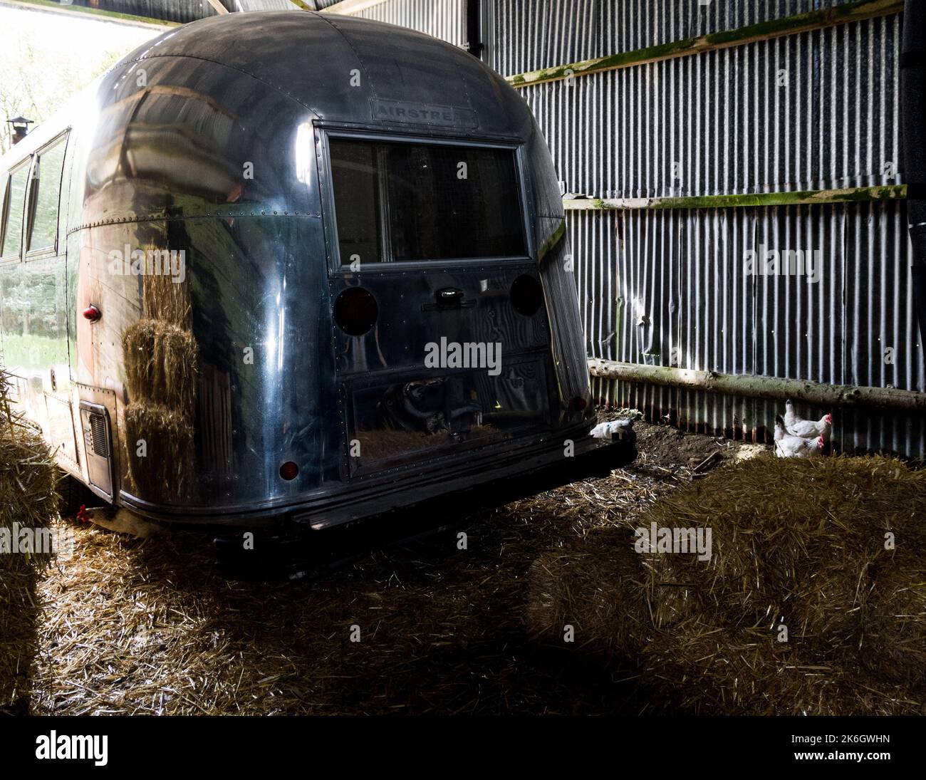 Streamline caravan hi-res stock photography and images - Alamy